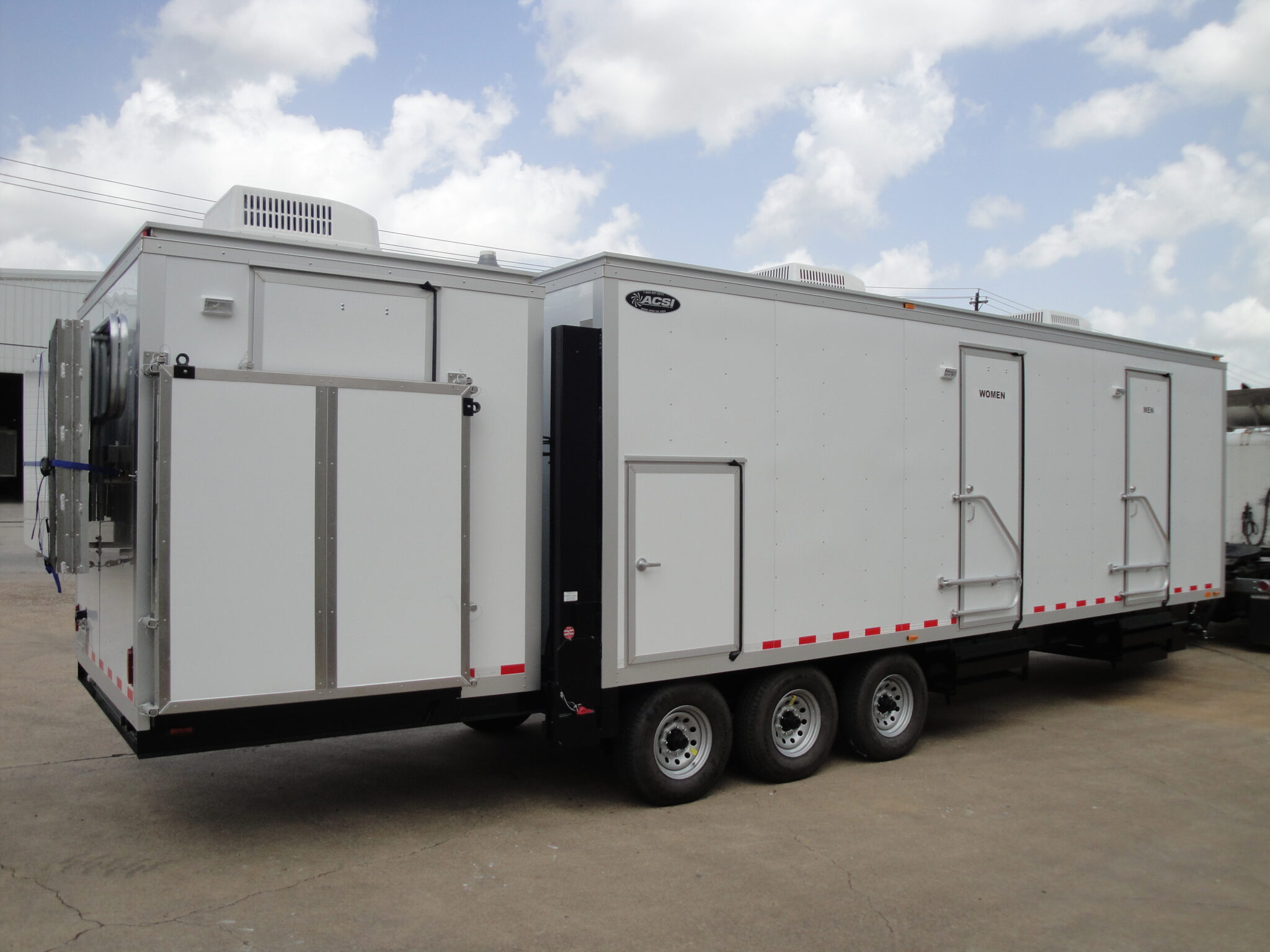 ADA Mobile Restroom | Advanced Containment Systems, Inc.